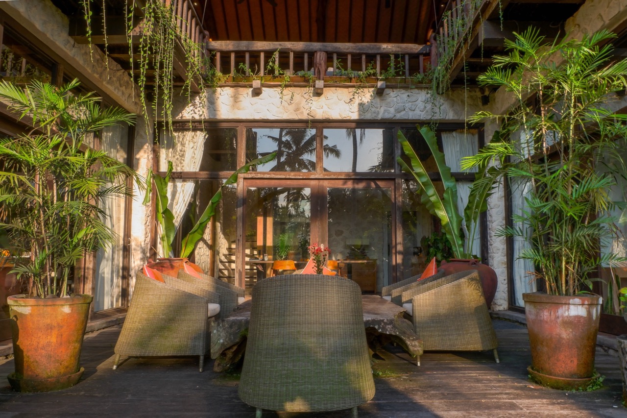 Retreat-Style Family Villa Surrounded by Rice Fields in Ubud